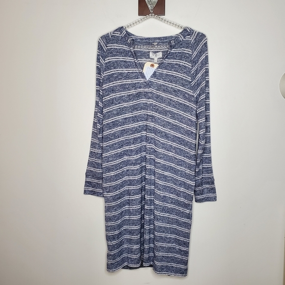 Lou & Grey | Dresses | Lou Grey Helka Stripe Henley Dress Size Small ...